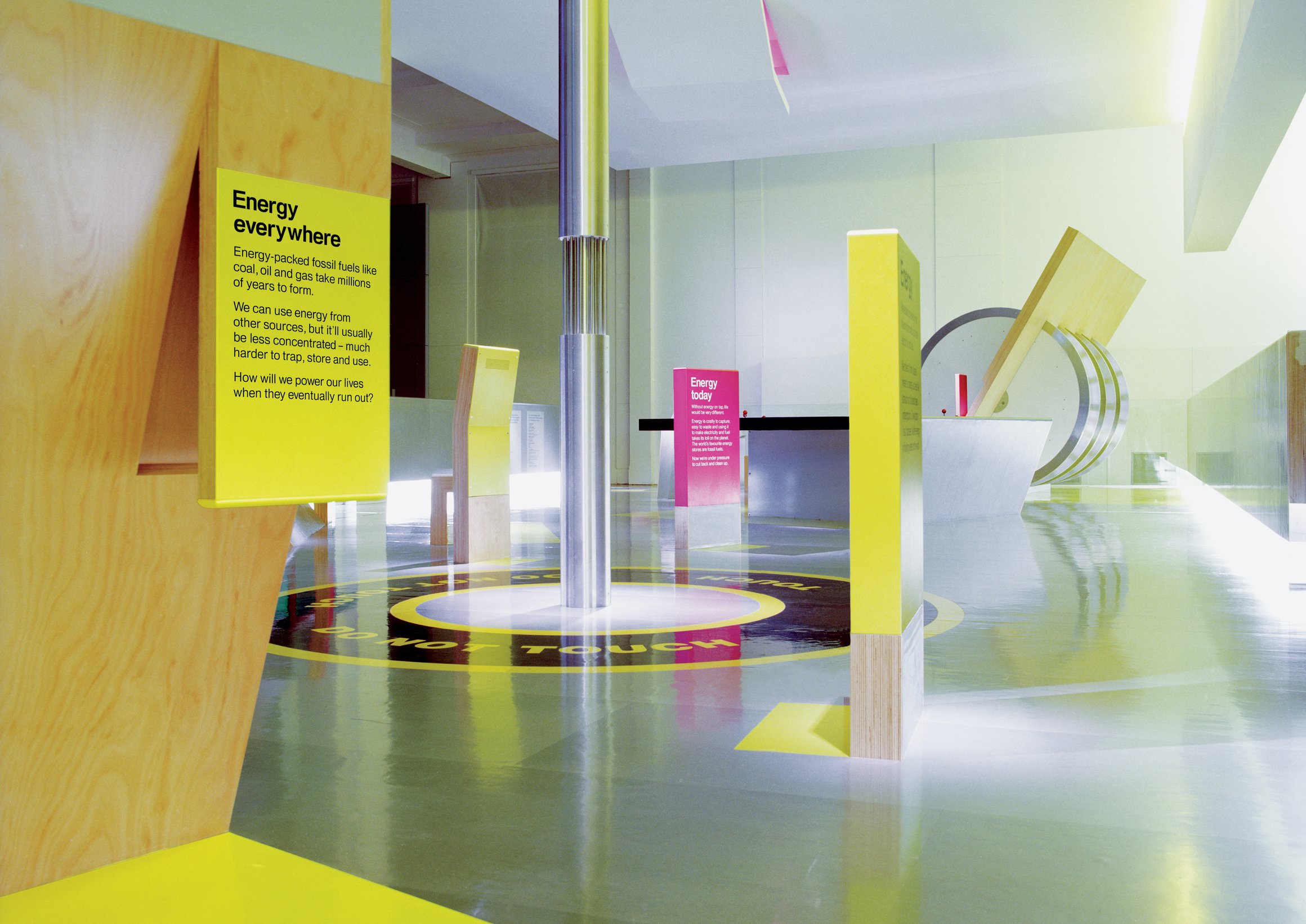 Science Museum – Energy Gallery, 2004 (Exhibition) | Graphic Thought ...